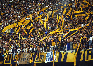 "LA REBEL" barra de la unam