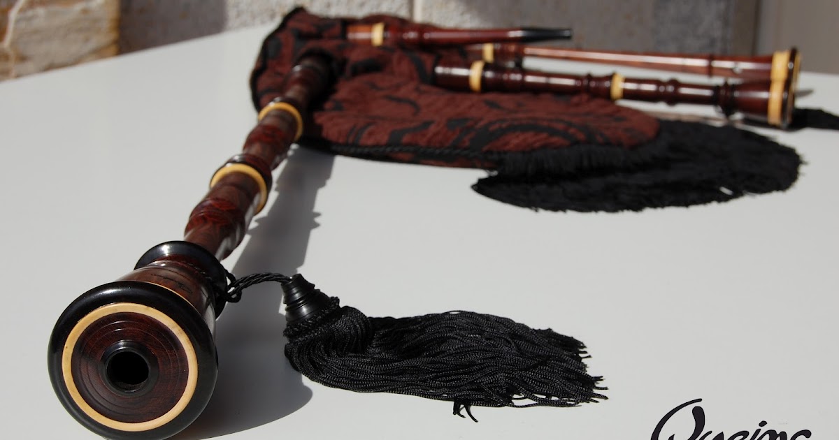 Instrumentos tradicionais: - Gaita