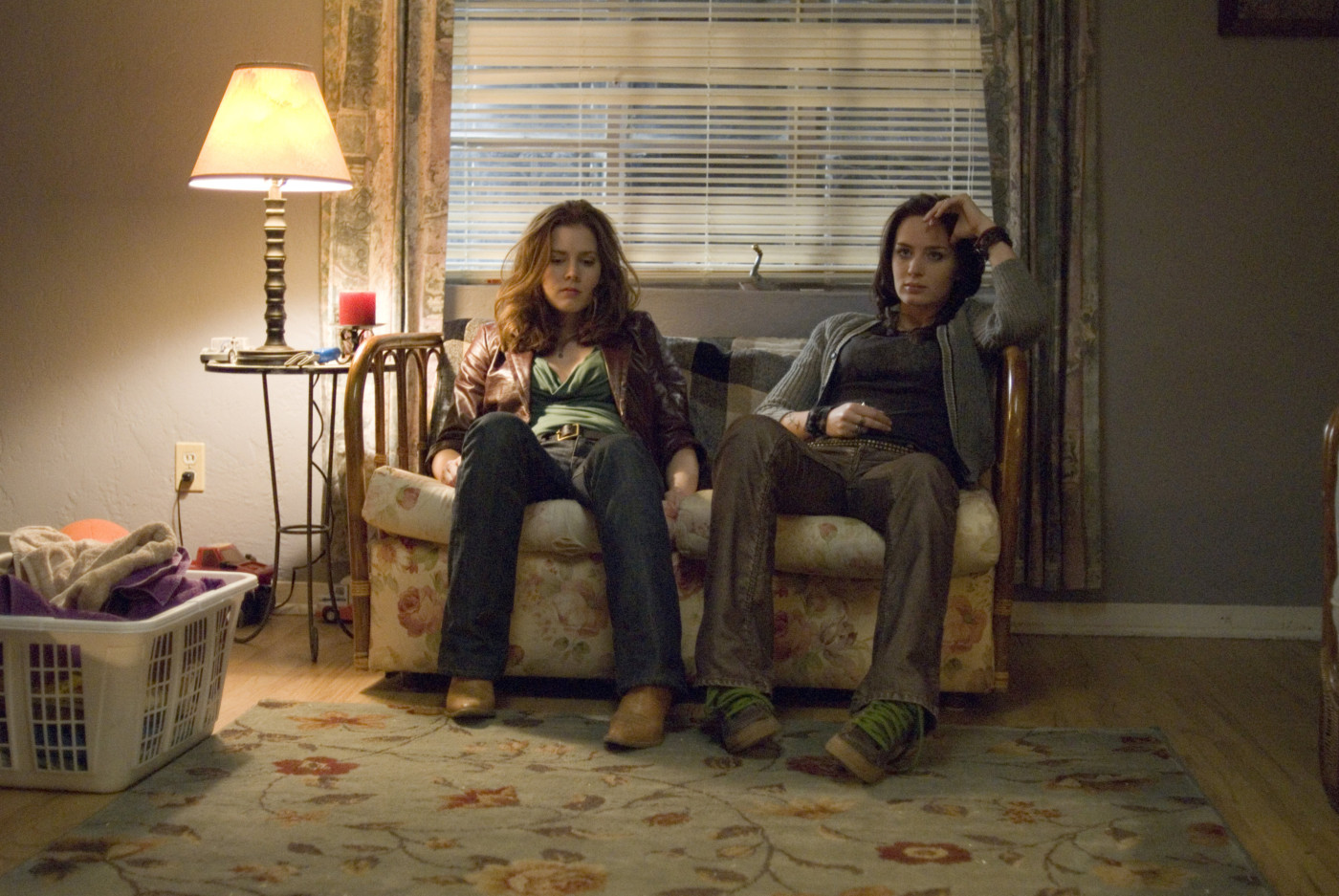 Movie Review: "Sunshine Cleaning" (2008) | Lolo Loves Films