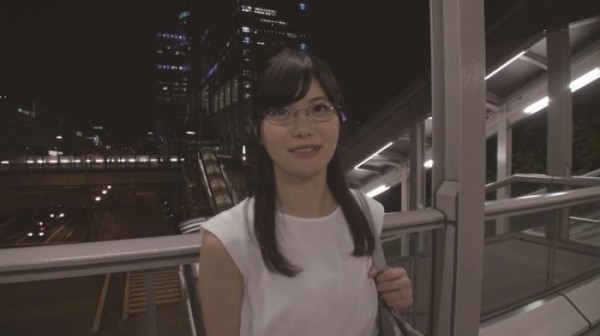 Sdnm 126 旦那以外の性器を見て妄想を膨らませていたむっつり女医妻 遠野あかり 28歳 Av Debut 8頭身!慾求不滿!看到病患雞雞會興奮的女醫生下海了! Dmm
