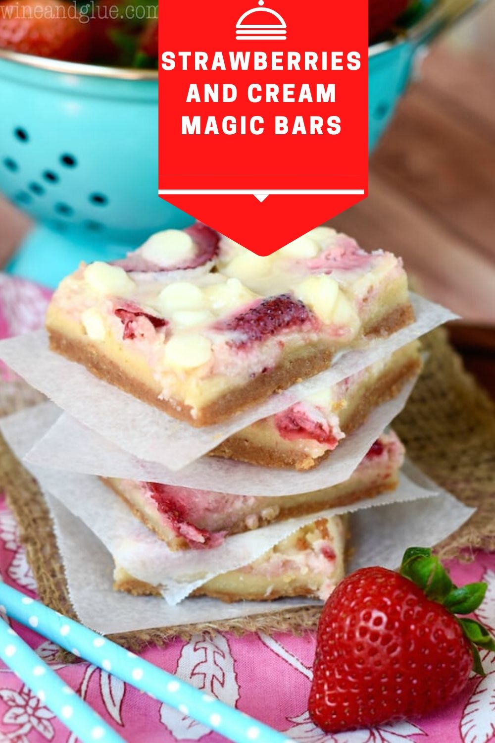 Strawberries and Cream Magic Bars - Pukrol Satwa