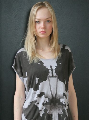 Model's Street Style : Andie Arthur, Vlada Roslyakova, Daria Strokous ...