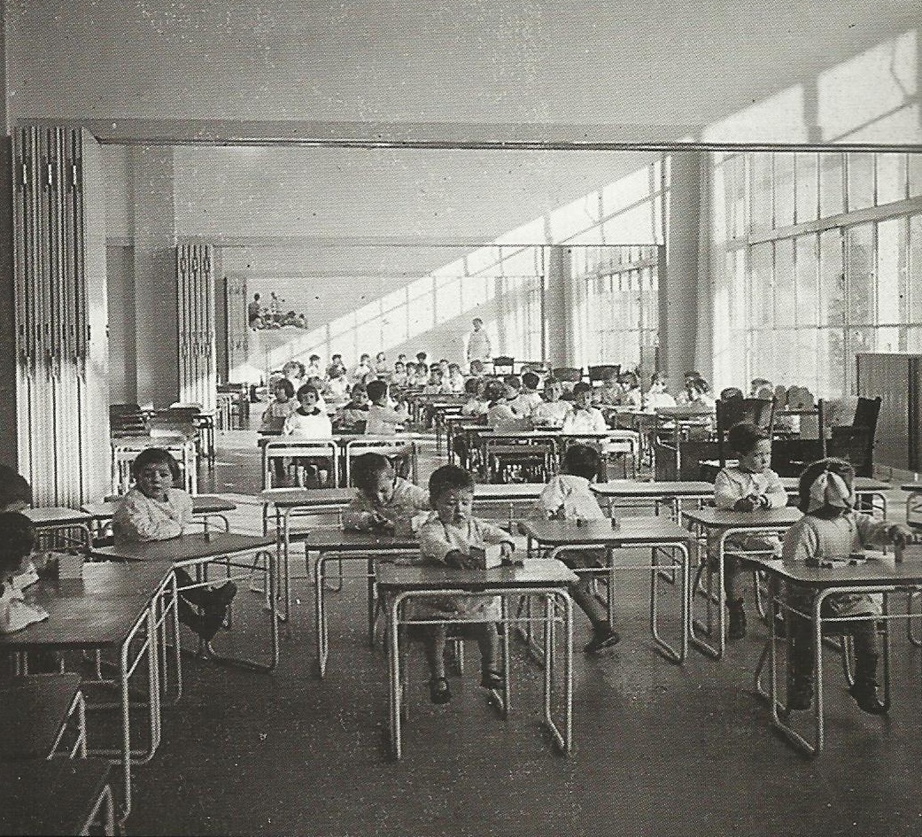 Historia de la Arquitectura Moderna: CASA RUSTICI (1933-35) MILÁN - ITALIA