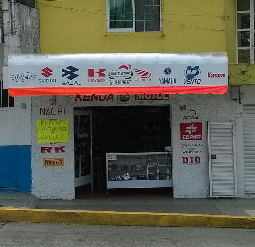Moto Work Xalapa: Moto Work Fachada
