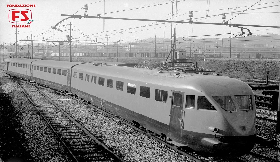 Σιδηροδρομικά Νέα: Αυτοκινητάμαξες FS Class ETR 200