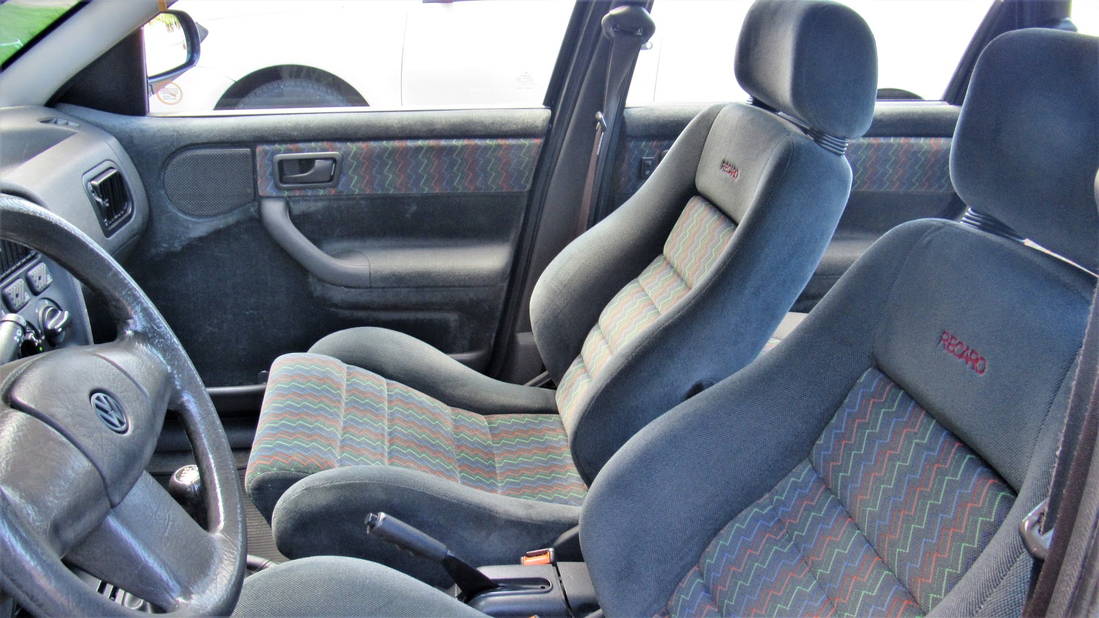 A sensação de guiar o Volkswagen Pointer GTi 1996!