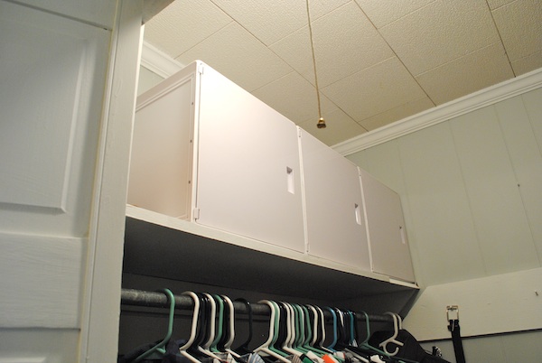 The Remodeled Life: Conquering Closet Clutter