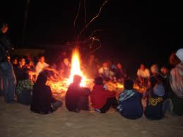 Api Unggun dan Bakar-bakaran | Pertolongan