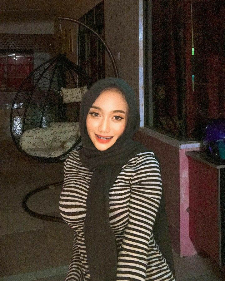 Foto Ukhti : Ukhti Cantik Ini Bikin Netizen Terpesona, Warganet ... : Kumpulan foto ukhti ...