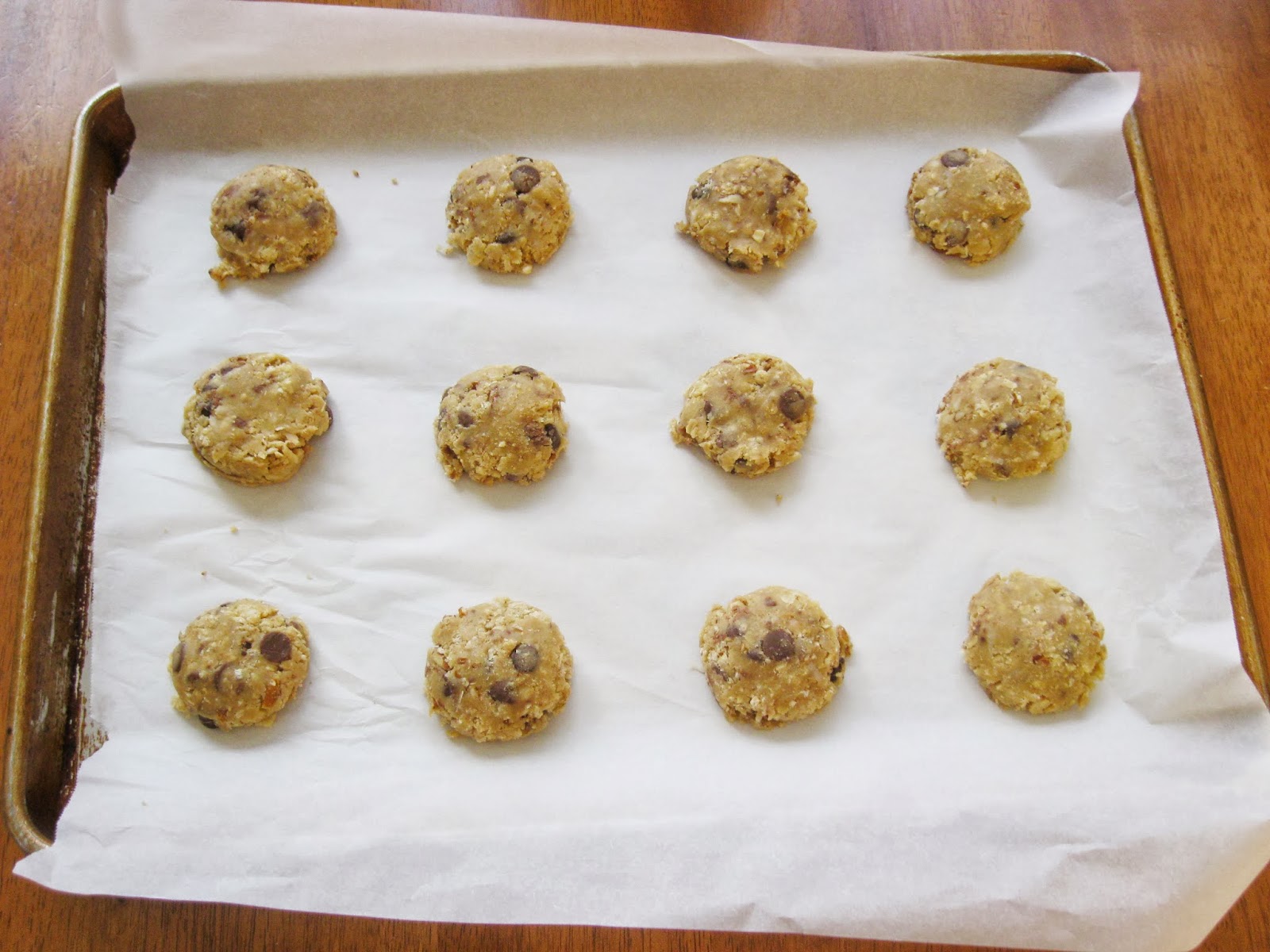 A Handful of Everything: Oatmeal Chocolate Toffee Cookies