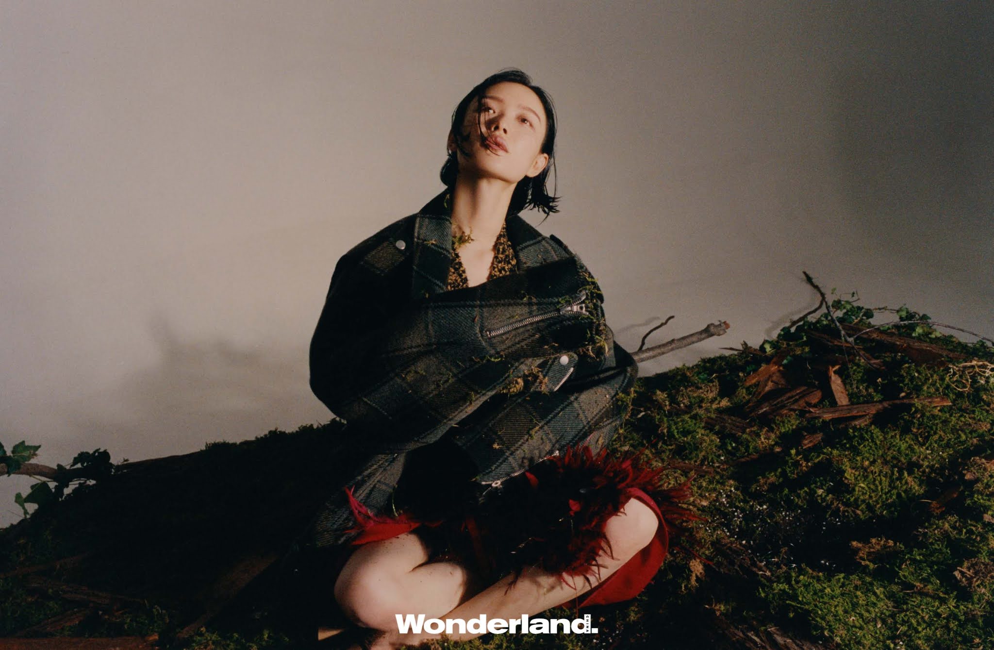 China Entertainment News: Ni Ni poses for photo shoot