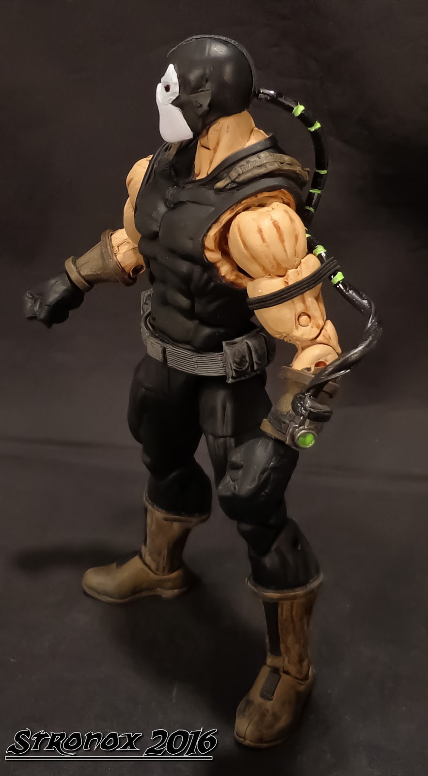 Stronox Custom Figures: DC Legends: Rebirth Bane