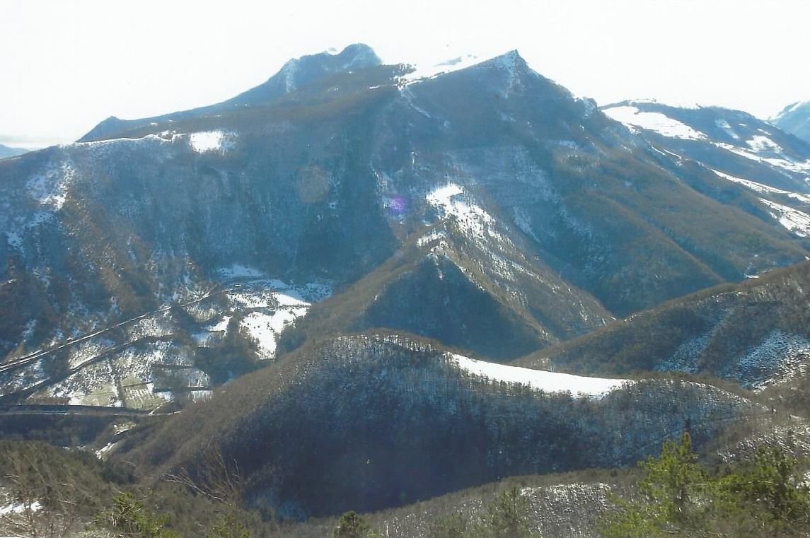 La Via dei Pastori da Serra Sant' Abbondio ( PU ) a Monte Val Canale ...