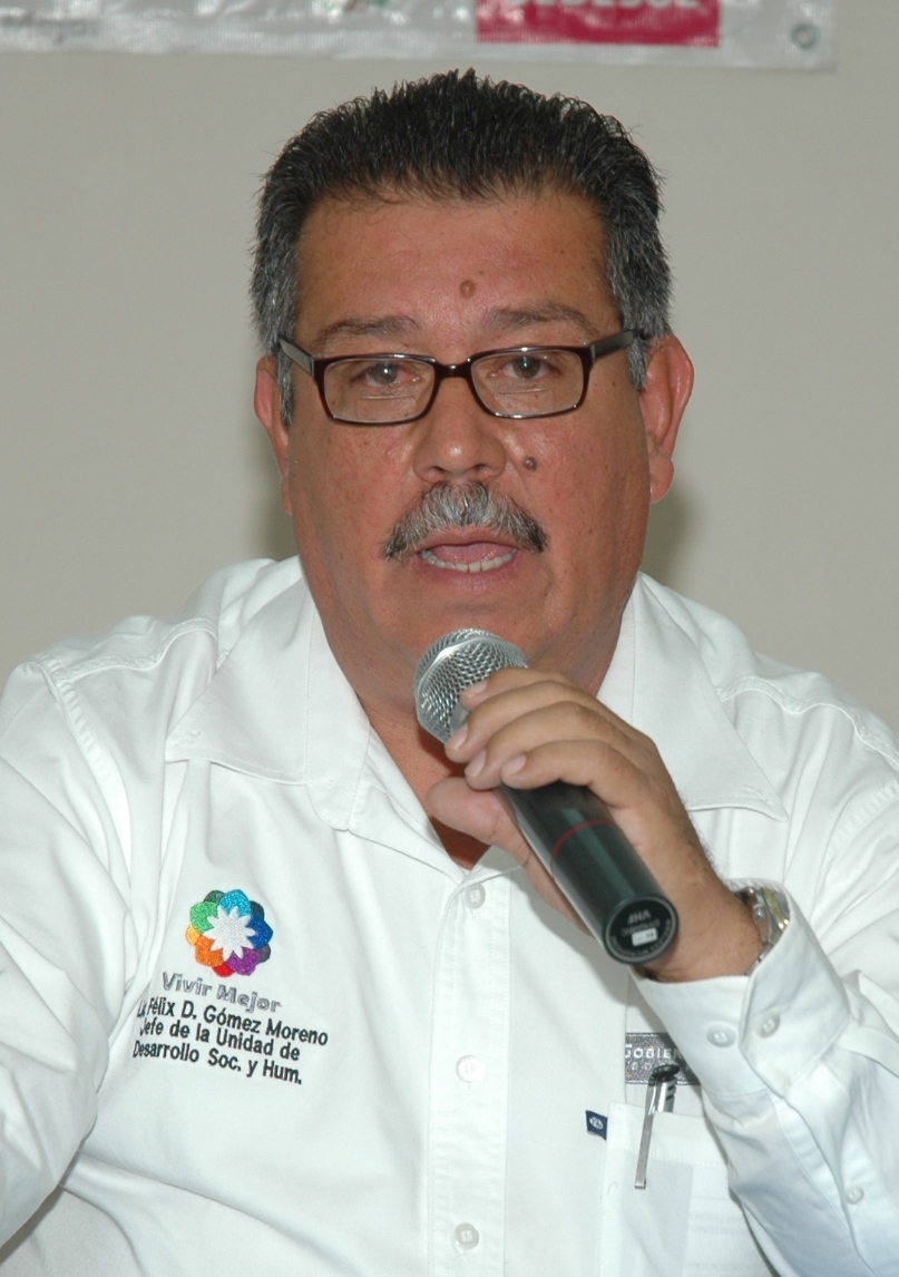 Temas y sucesos // Diálogos : DIALOGOS DE POLITICA