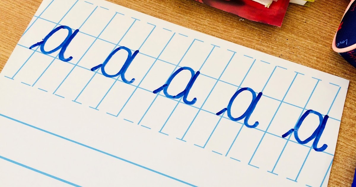 Cum l-am abordat noi pe „a” mic de mână- litere de lipit în caiet ...
