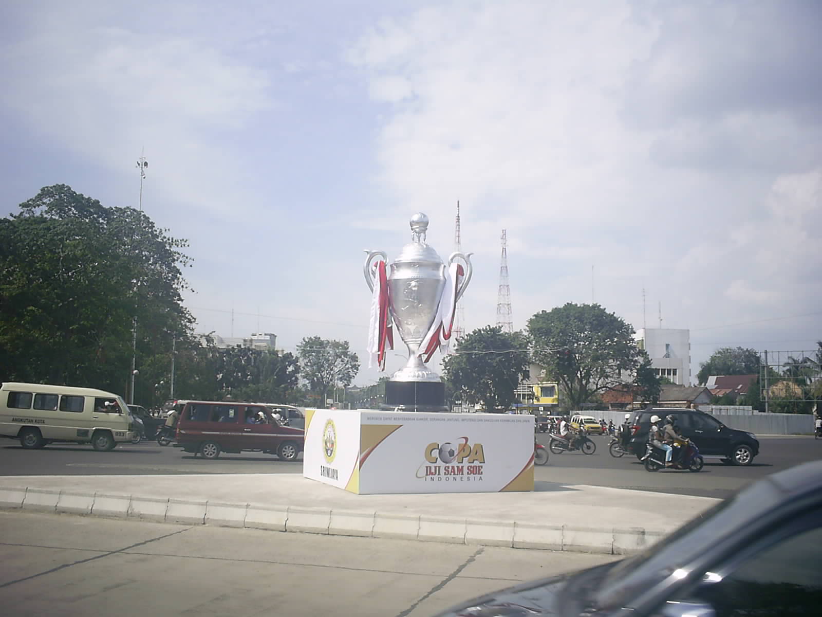 Palembang Dalam Sketsa: Miniatur Piala Copa