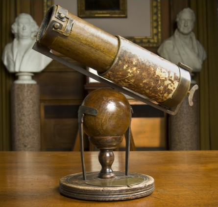 SIR ISAAC NEWTON - wikii-Science