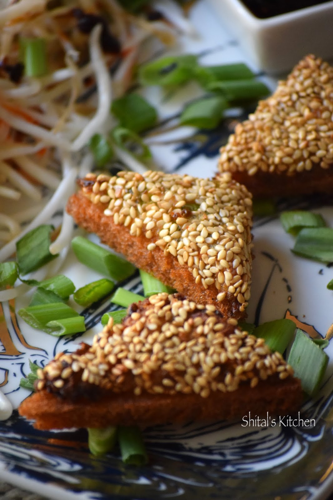 Shital's-Kitchen: Sesame Triangles