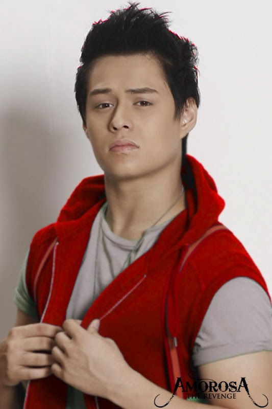 Man Central: Enrique Gil: In Casual Wear