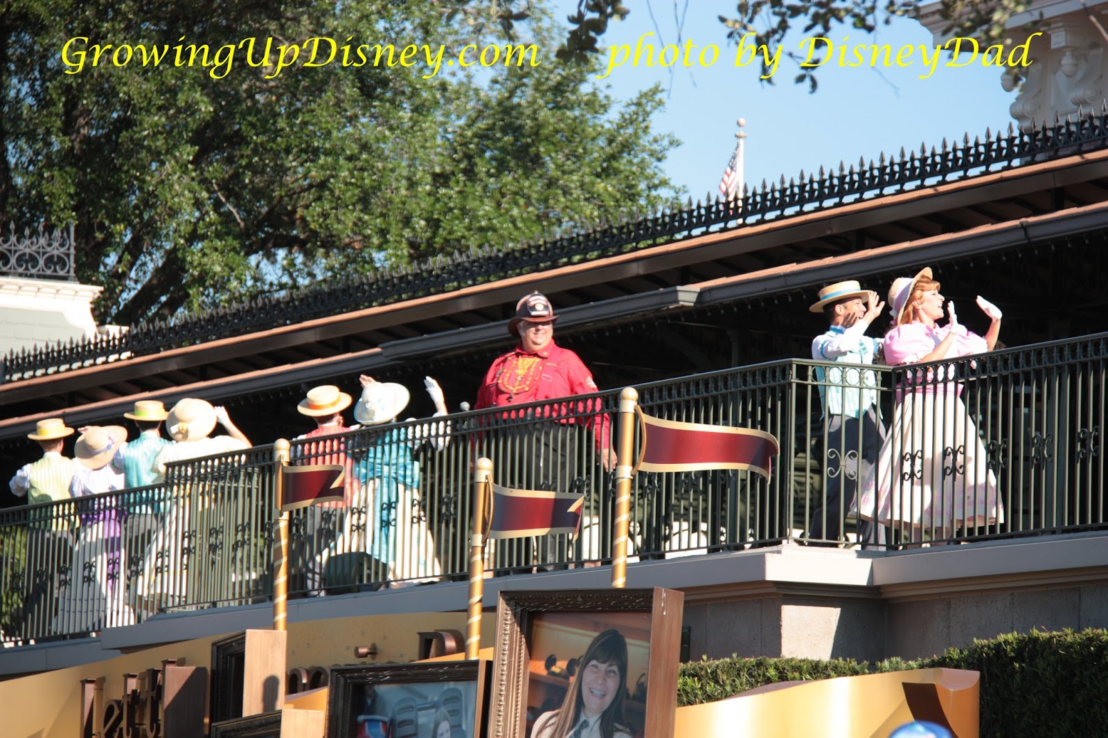 Growing Up Disney: Five Photos: Rope Drop at the Magic Kingdom