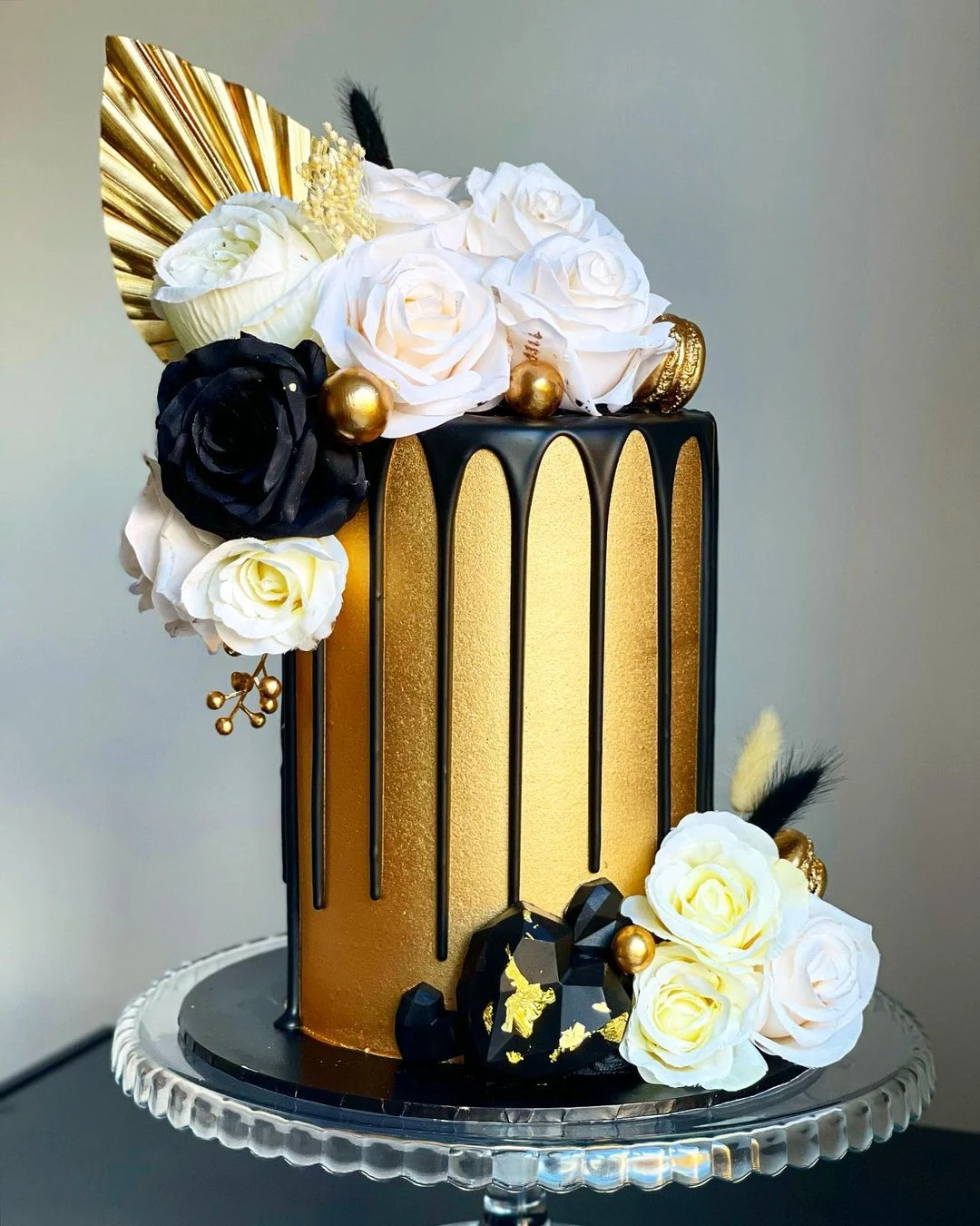 60 birthday and wedding cake designs 2021 | Melody Jacob