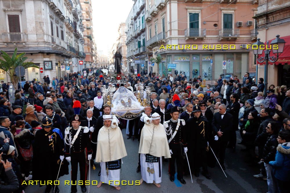 Portodimare - I Riti della Settimana Santa a Taranto: La processione ...