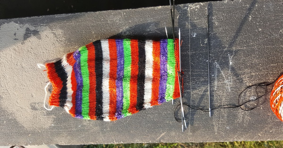 Still My Life, With Knitting: Frankenstein Socks - The Deets