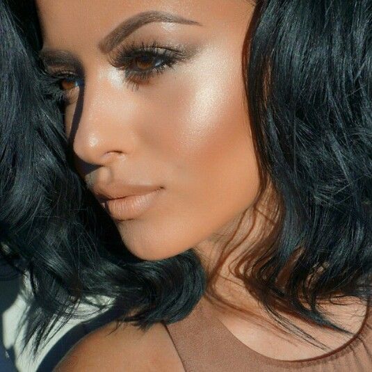 How To Get the Perfect Highlighter Look