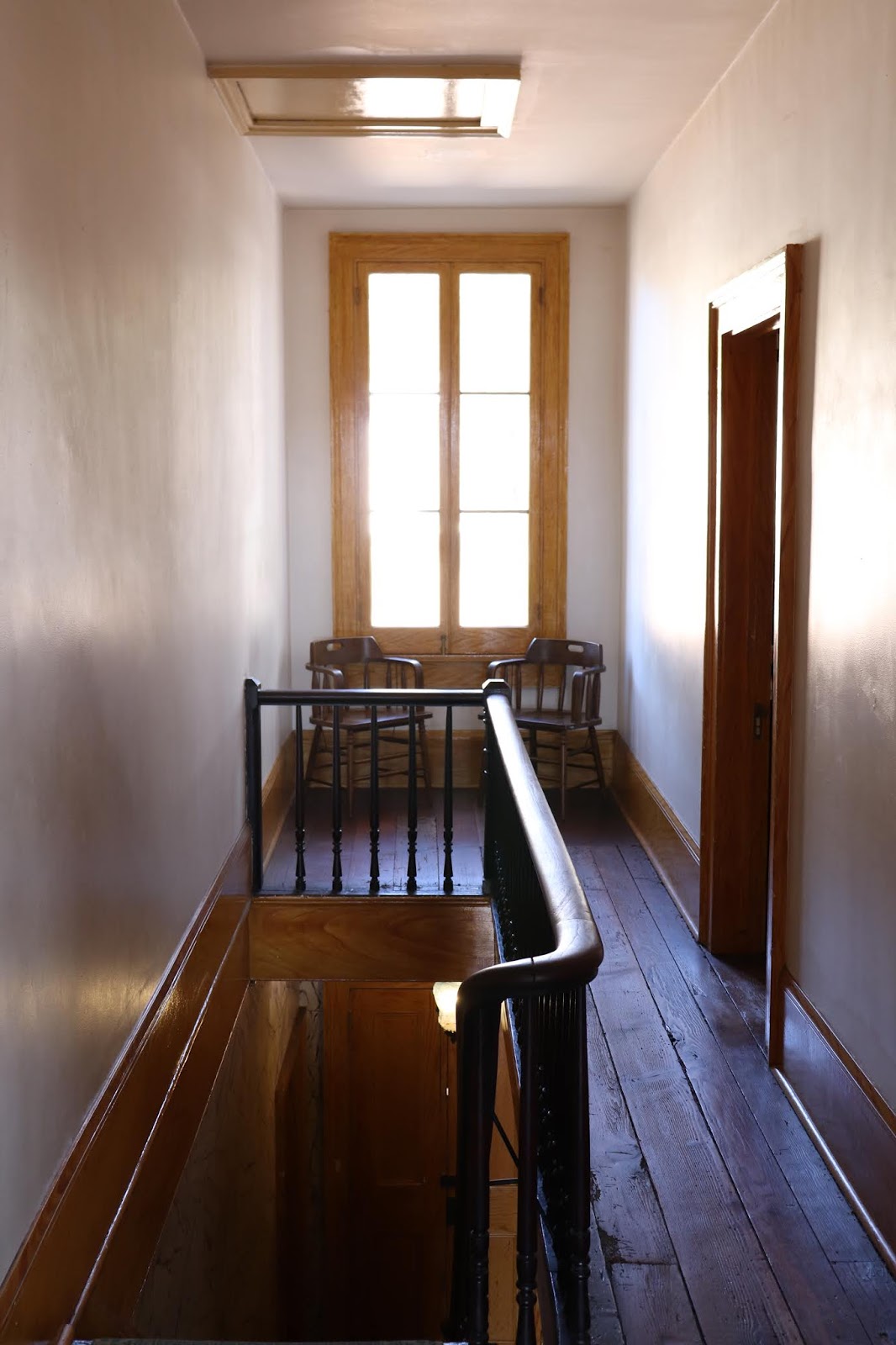 The Legends and Stories of the Whaley House - Brianne Sieberg