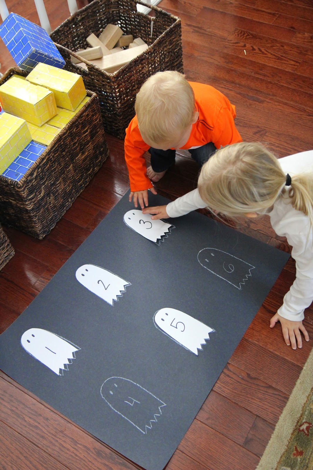Toddler Approved!: Ghost Number Hunt for Preschoolers