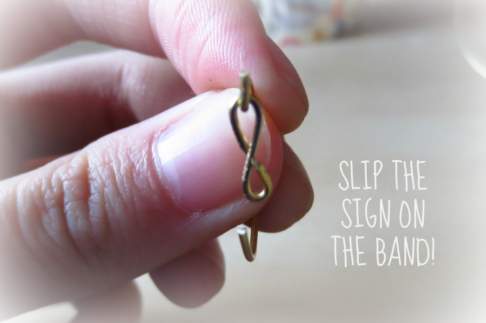 Style Generis: DIY Wire Ring: Infinity