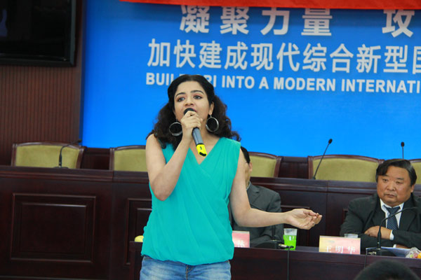 NAKARAJAN: SINGER ANUBAMA BORN 1968 SEPTEMBER 2