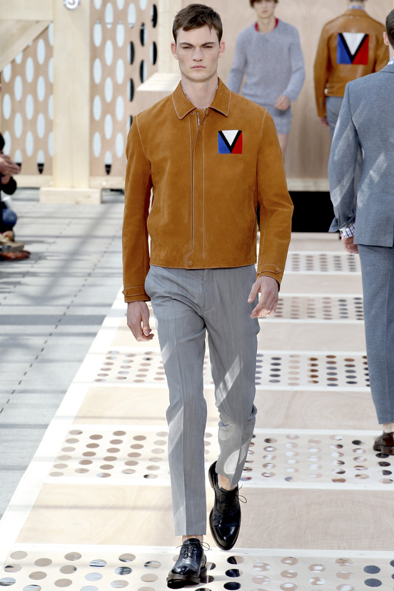 Modas y Modelos: La Mejor Ropa para Hombre de Louis Vuitton - París