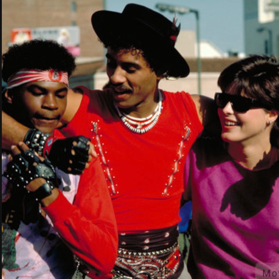 BellaBassFly: Ozone y Turbo versus Electro Rock Rest In Power Shabbadoo ...