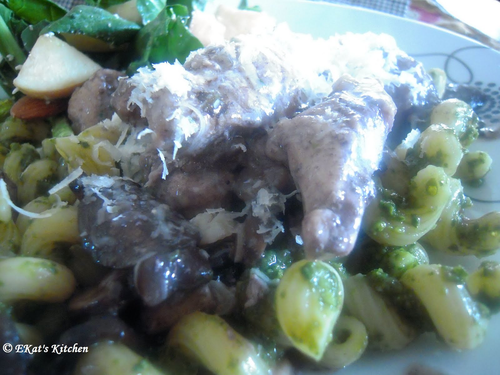 EKat's Kitchen: Cremini Chicken Marsala over Pesto Pasta