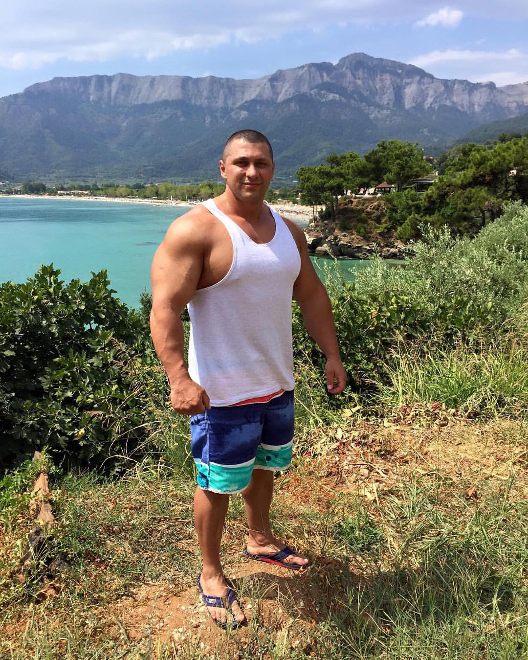 Muscle Ammiratore: IANA IONUT : THE ROMANIAN MUSCLEBULL