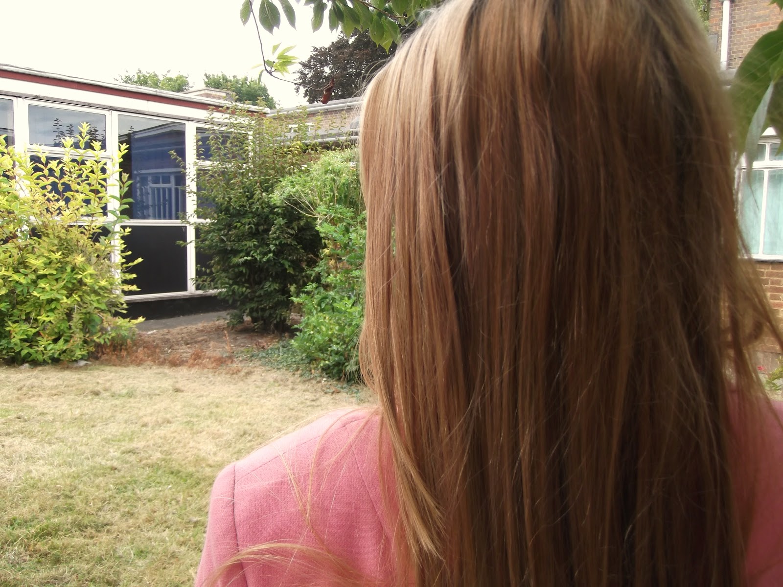G321 AS Coursework: Camera angles used in horror movies