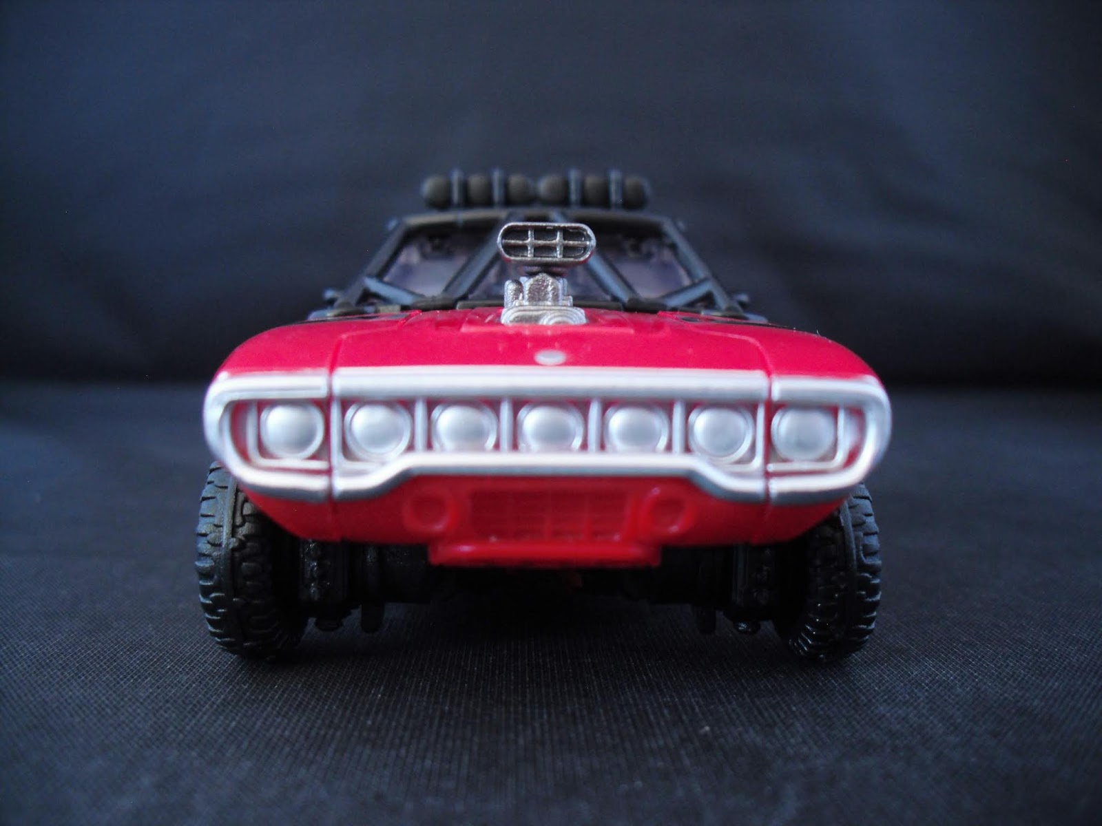 The HEXdidn't... TransFormers Collection Blog: Studio Series #40 ...