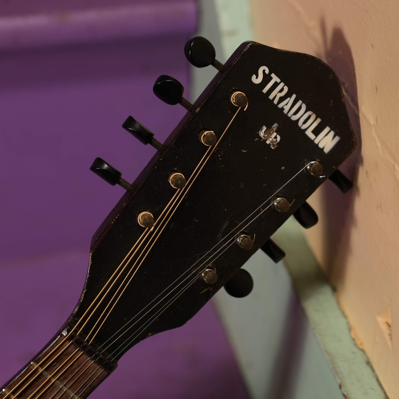 1939 Stradolin Jr Archtop A-Style Mandolin