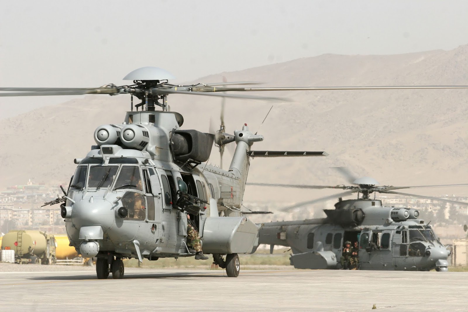 AAG_th บันทึกประจำวัน: คูเวตปฏิเสธที่จะรับมอบเฮลิคอปเตอร์ H225M แต่ ...