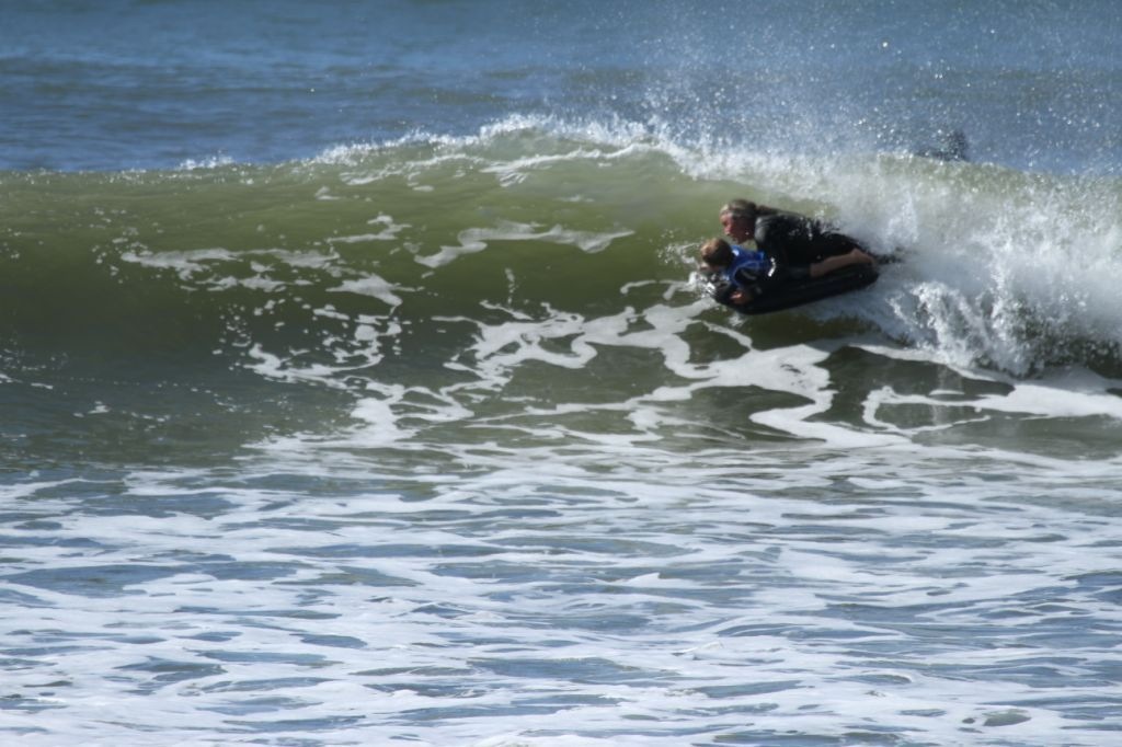 Australian Surf Mat Rider: World first tandem surf mat ride at Lennox Point