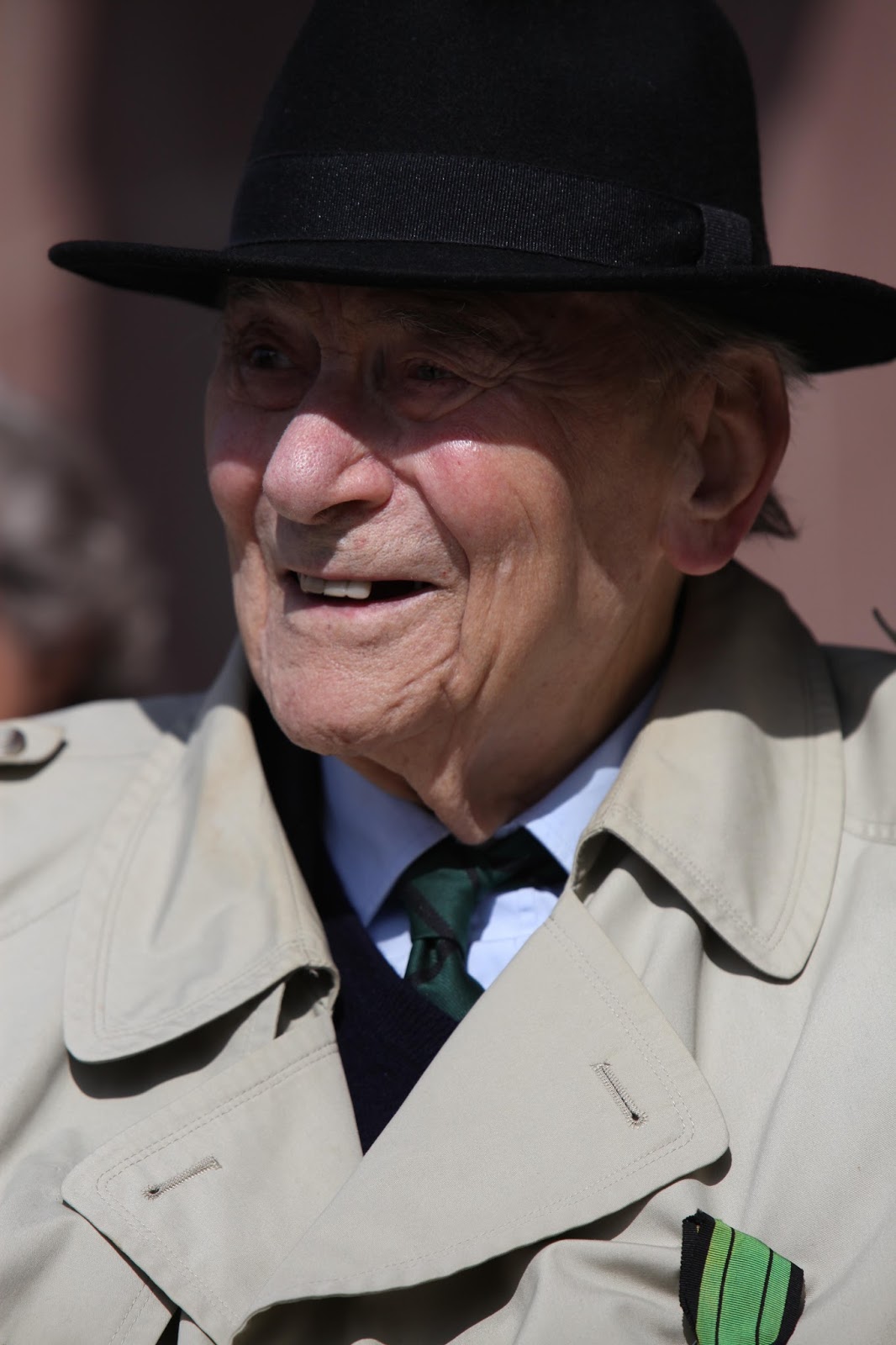 Ainsi va le monde !: Décès d'Alain Gayet, Compagnon de la Libération