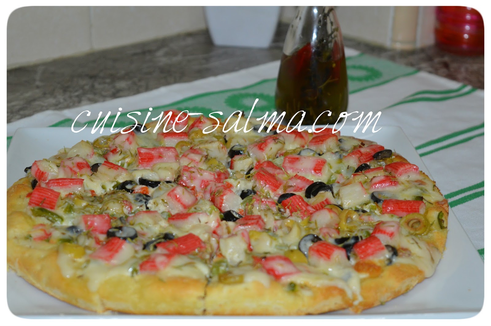 Pizza au surimi بيتزا بالسوريمي - مطبخ أم أمين وليد