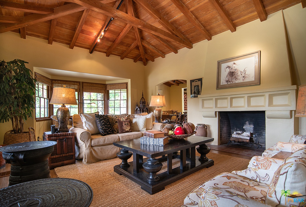 Sweet House Dreams: Rose Cottage, 1937 Cottage in Palm Springs, California