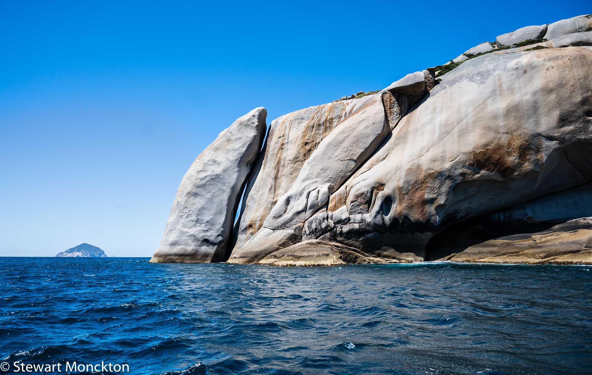Paying Ready Attention - Photo Gallery: Wilsons Prom 3: Skull Rock