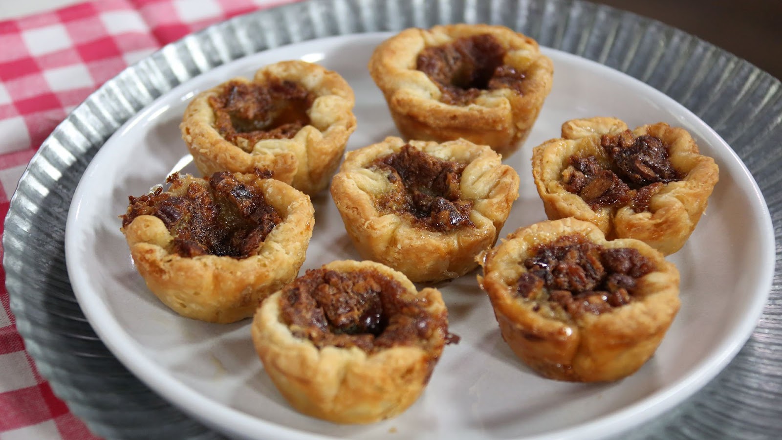 Top Three Canadian Desserts - World Wide News