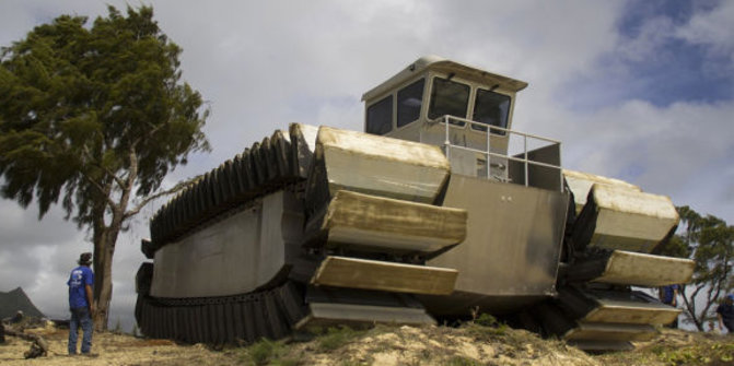 Science & Technology: MENGENAL TEKNOLOGI KENDARAAN AMFIBI: SEJARAH ...