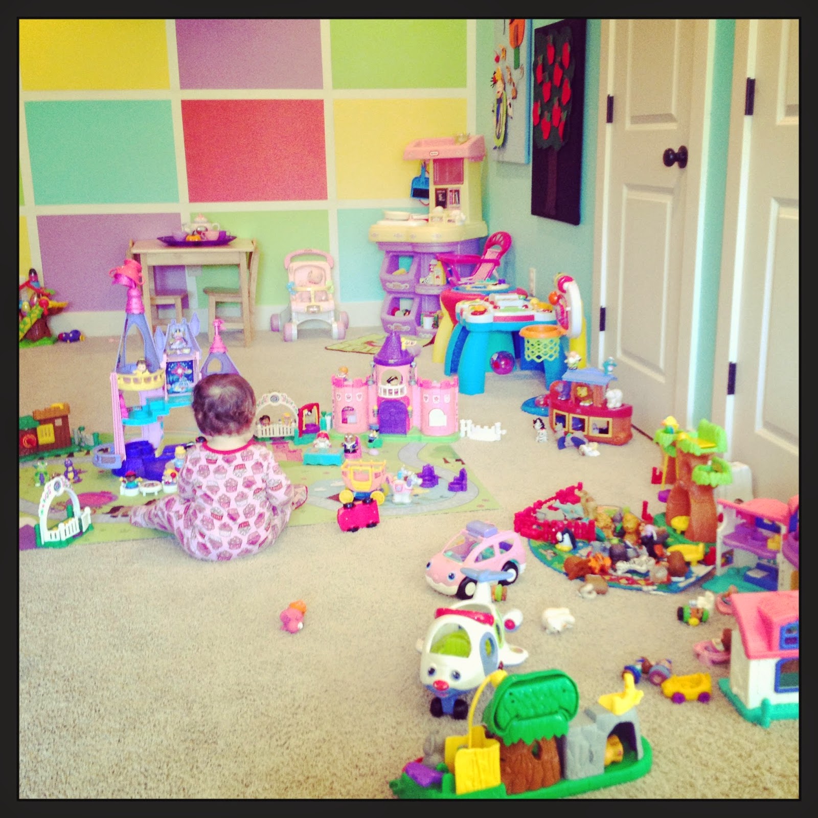 Pontier Pleasantries: Lola's Playroom Reveal!