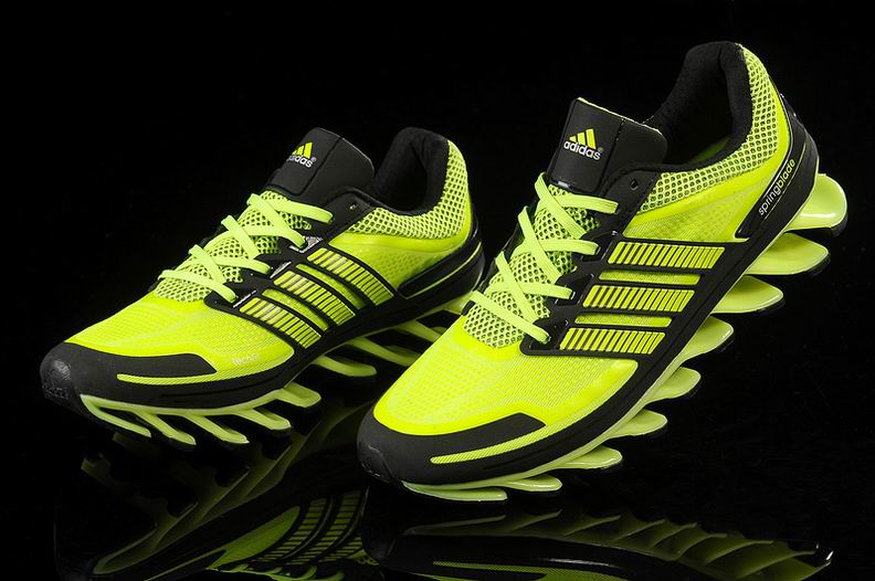 perutopy: ADIDAS SPRINGBLADE