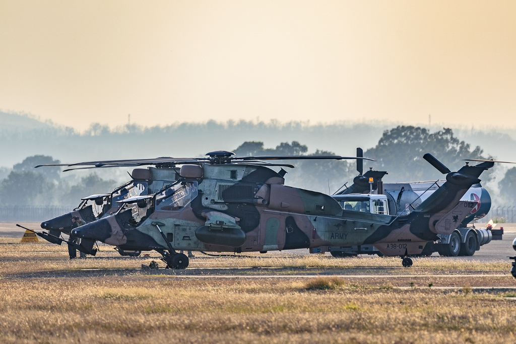 Central Queensland Plane Spotting: More Photos as a Pair of Australian ...